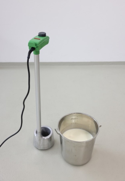 Milk Heater for Calf Feeding – EasyHeat | Adjustable & Durable Calf ...